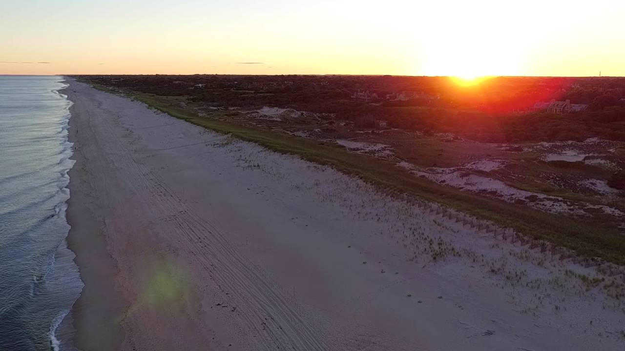 Indian Wells Beach Sunset Amagansett - YouTube