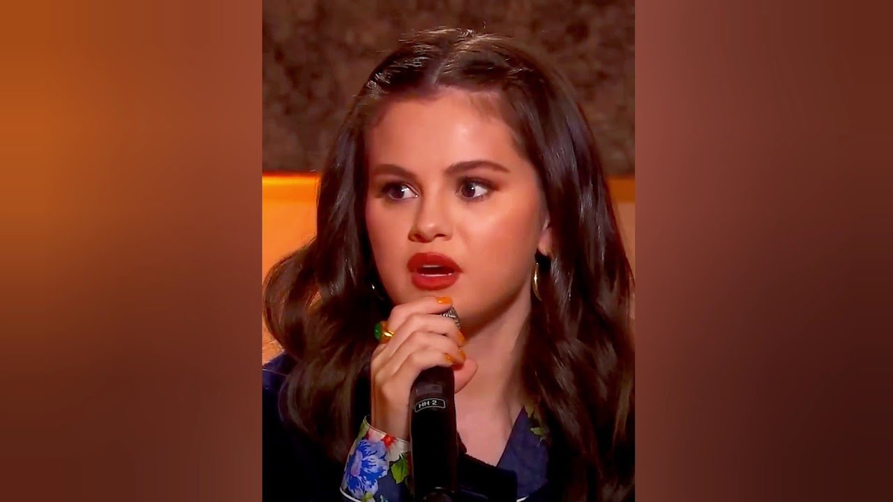 Selena Gomez - YouTube