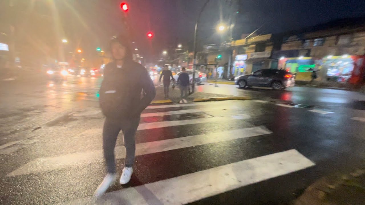 Dangerous Night Walk | Cumbaya Quito Ecuador - YouTube