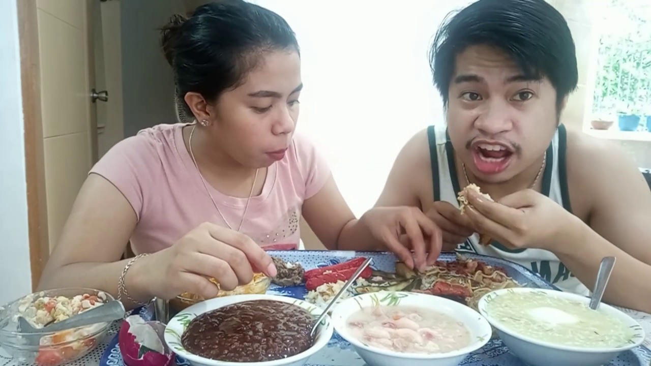 Vlog 4: Breakfast mukbang - YouTube