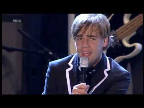 The Hives - Live 2008 [Full Set] [Live Performance] [Concert] [Complete ...