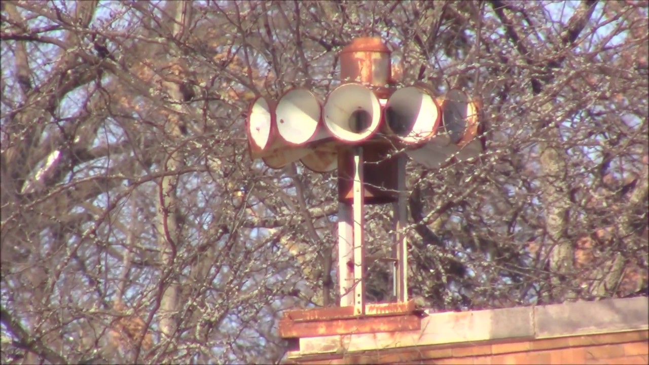 FS STH-10B Attack Siren Test Fontana, WI 1/17/18 - YouTube