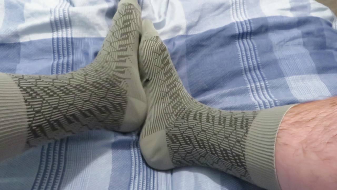 Patterned Vintage Nylon Socks - YouTube