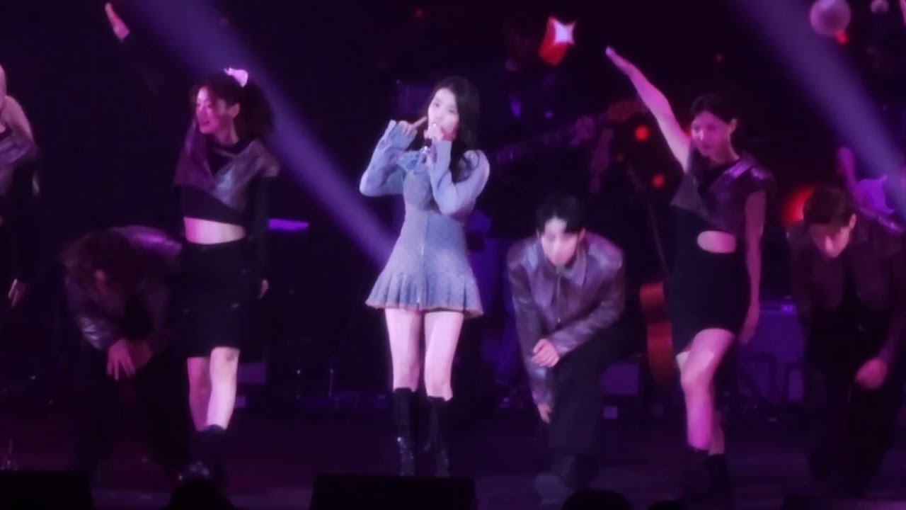 240526 IU - Twenty-three 23 Fancam 4K | IU HEREH IN HONG KONG - YouTube