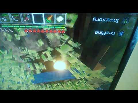 Minecraft with broken arm