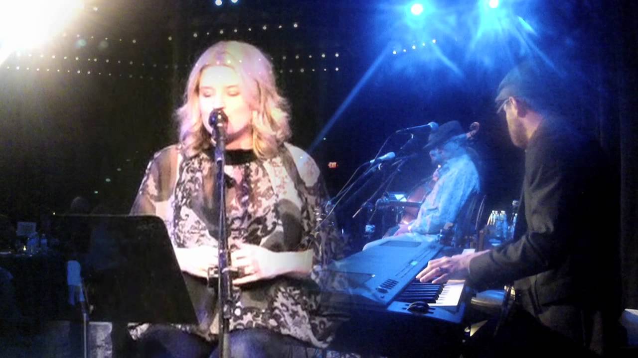 Only Lonely Girl / Rachel Proctor & John Lancaster - YouTube Music