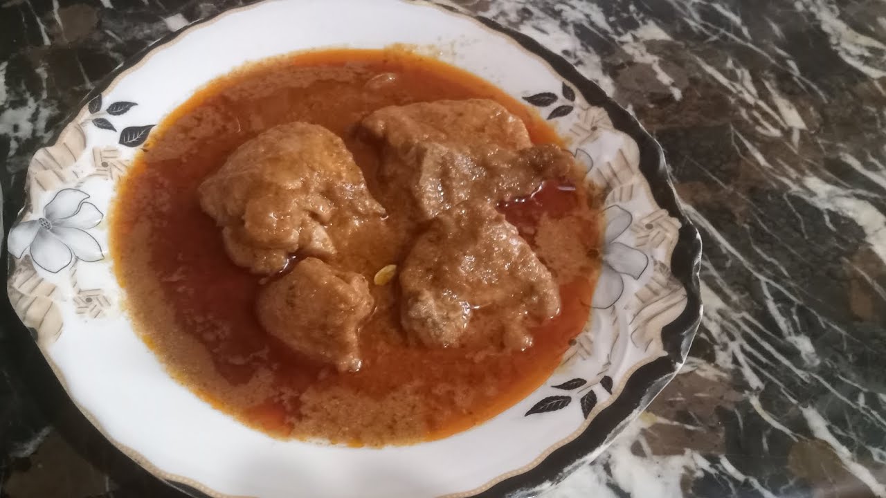 shaan easy kurma masala Saba Baloch ke kitchen mein 🍲🍗 - YouTube