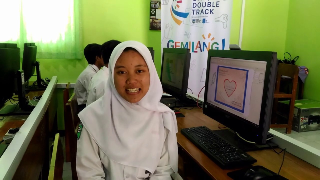 Profil SMA Double Track Sooko Ponorogo - YouTube