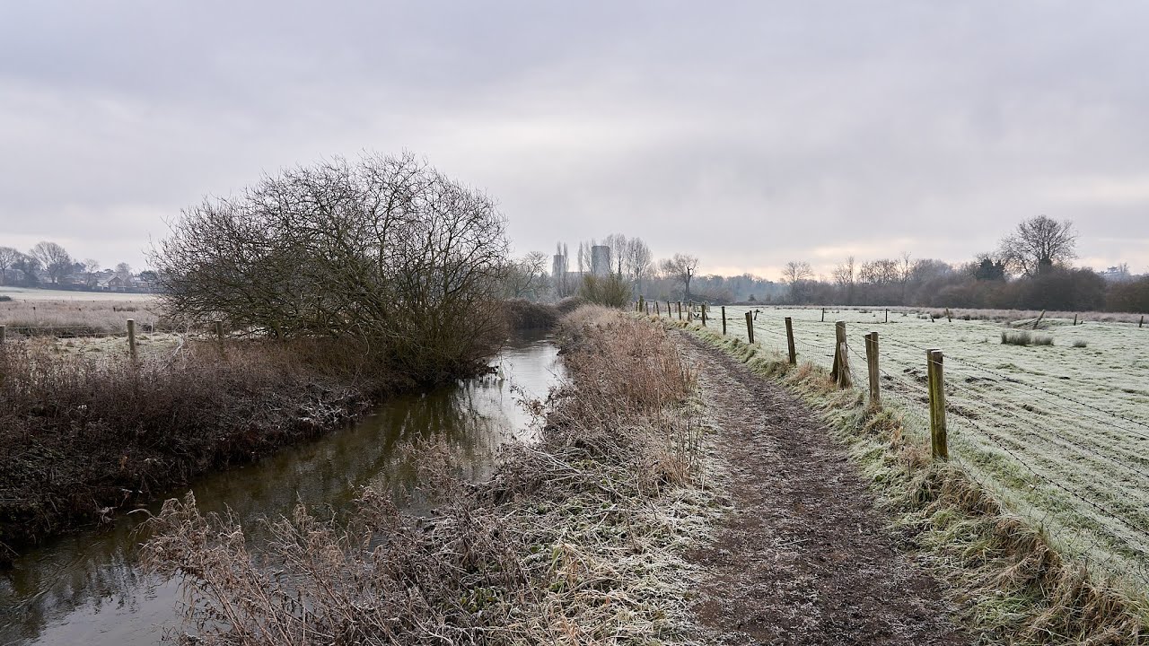 Tiffey River, Wymondham - YouTube