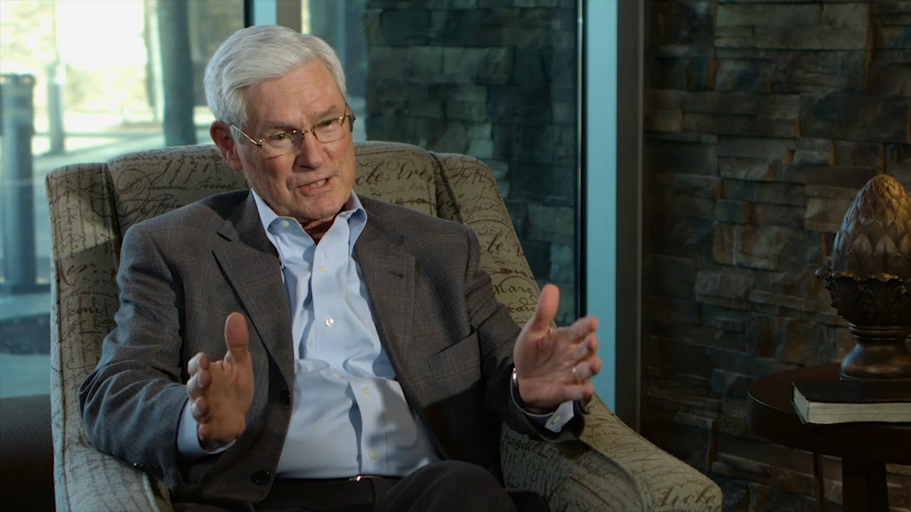 Trailer Story Paradox of Prosperity - YouTube