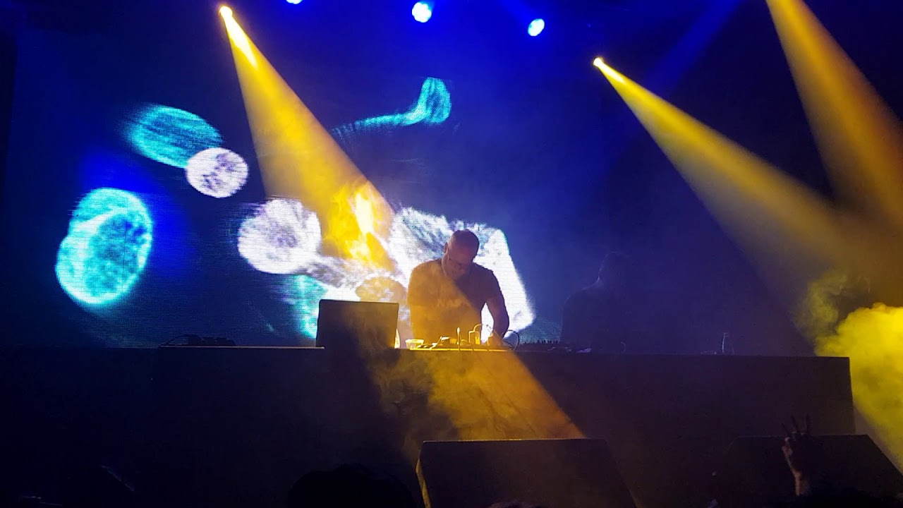 Carbon Based Lifeforms MOS 6581 @live in Moscow 11 02 2018 - YouTube