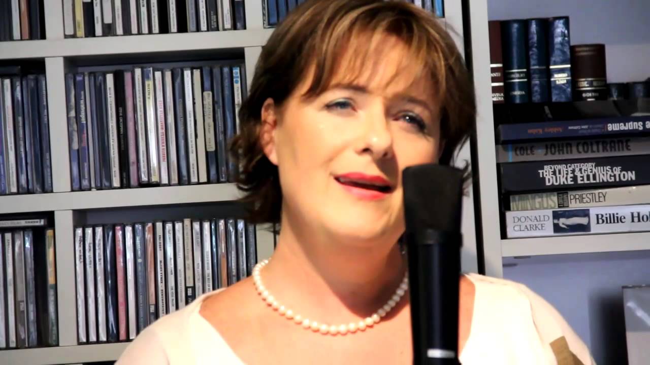 Elizabeth Woolley - Please Stay - YouTube