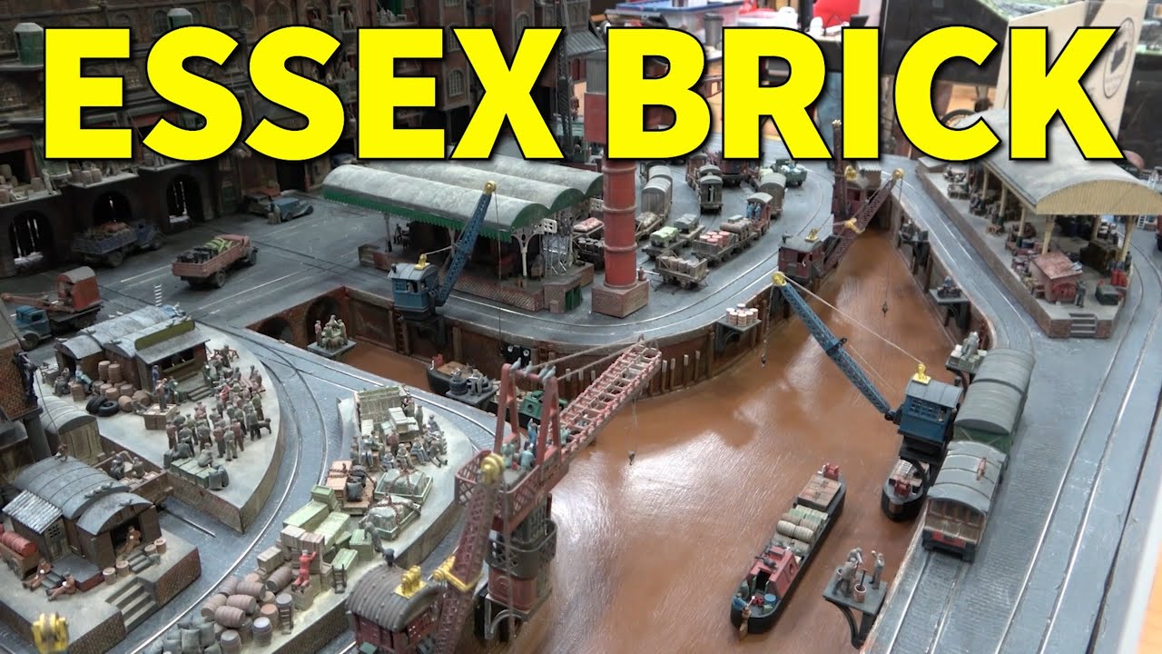 'Essex Brick' 00 Gauge Model Railway - YouTube