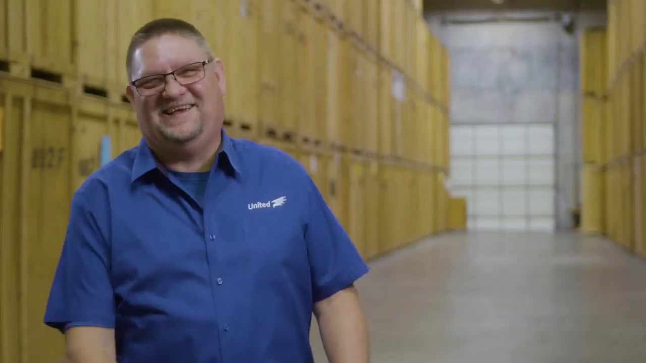 Steven James, 2019 United Van Lines Logistics Van Operator of the Year ...