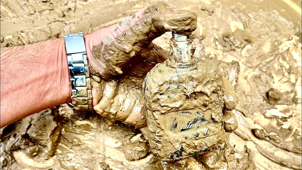 Scented Resurrection : Reviving a Perfume Bottle - ASMR Mud Cleaning ...