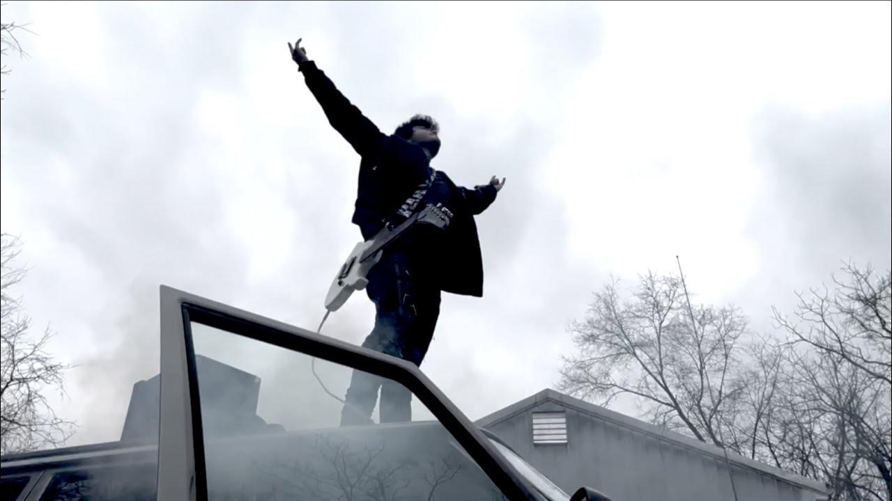 Graffiti Nightclub - Burn! [Official Video] - YouTube
