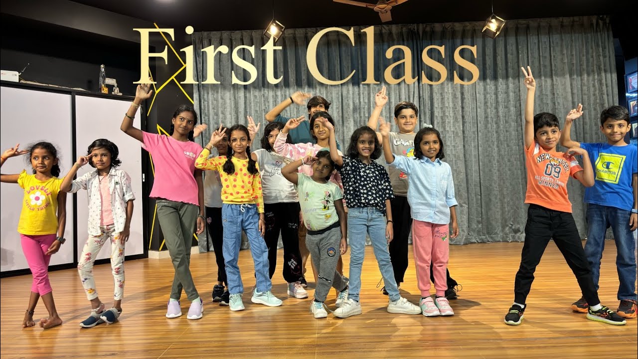 First Class dance by kids #firstclass #varundhawan #dance #trending # ...