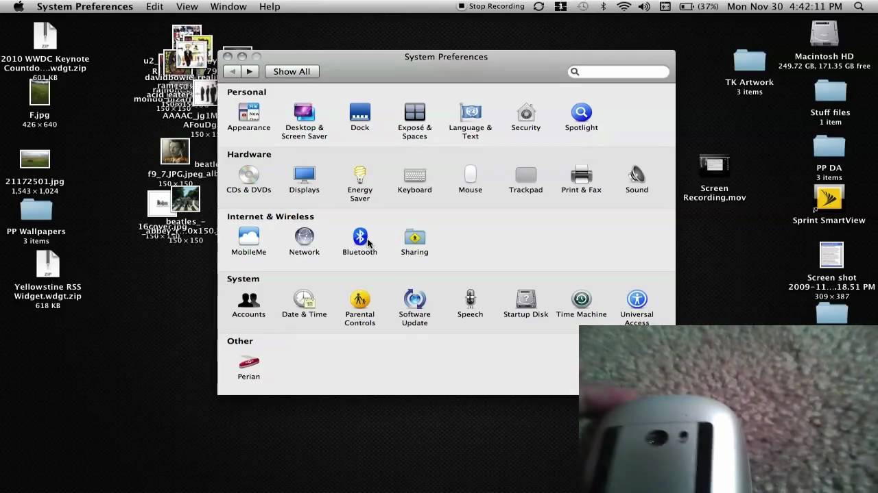 Apple Magic Mouse Unboxing,Setting Up, And Demonstration - YouTube