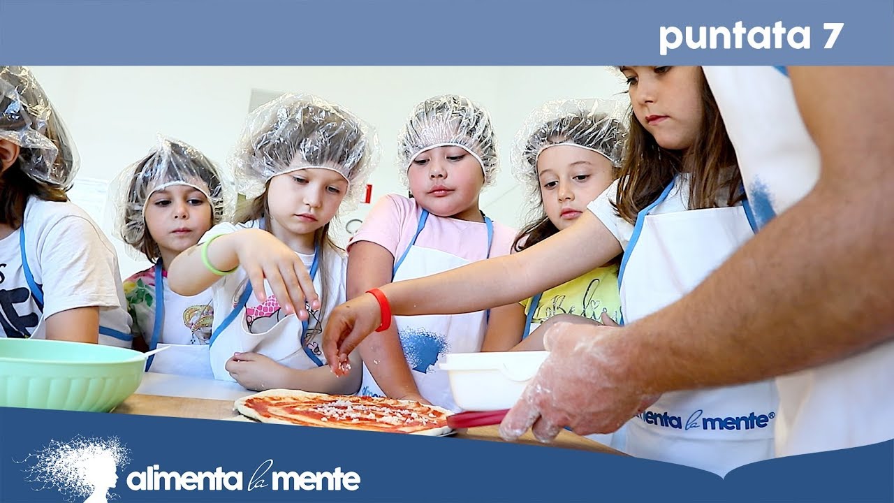 FACCIAMO LA PIZZA A SCUOLA - Alimenta la mente puntata 7 - stag 5 - YouTube