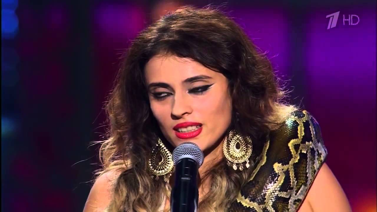 Самира Зопунян Танец со змеей Belly Dance with snake - YouTube