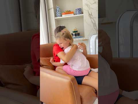 Ablasına birşey oldu diye çok korkmuş🥹 Bağlar ezilmiş çok şükür daha iyiyim🙏🏼 #sister