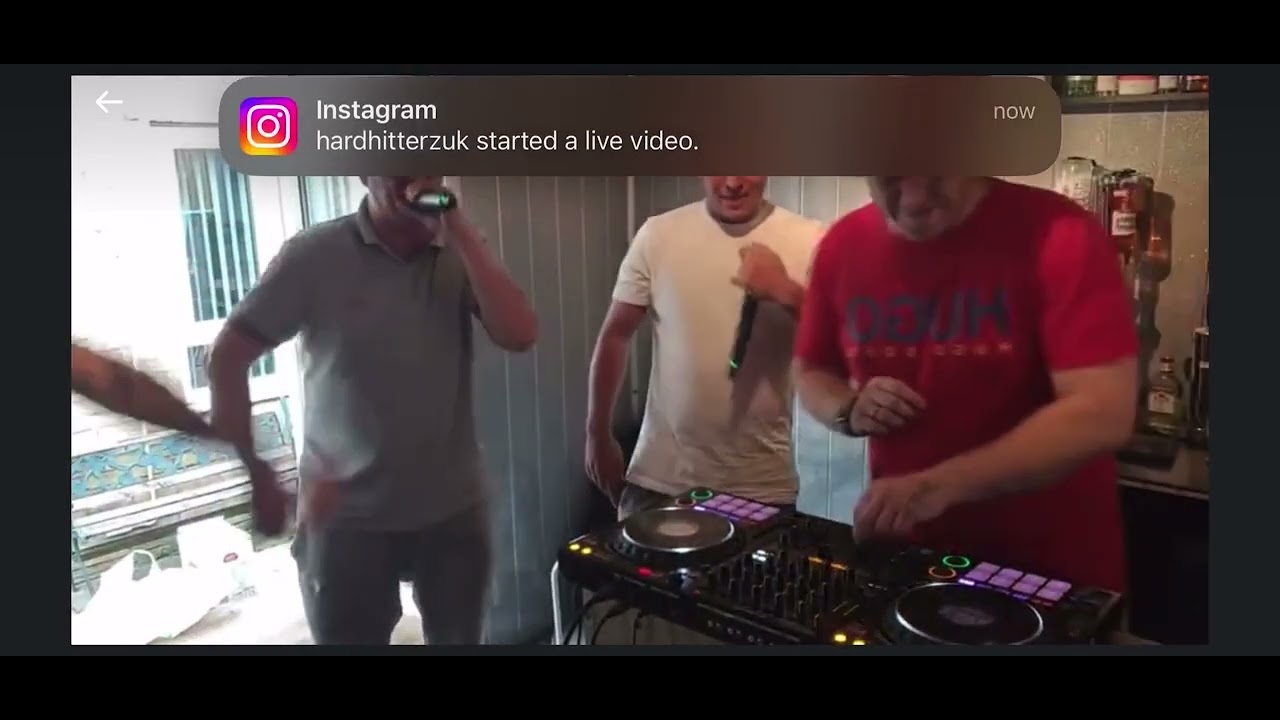 DJ FREDDY B MC VIBE MC TRIPPIN - YouTube