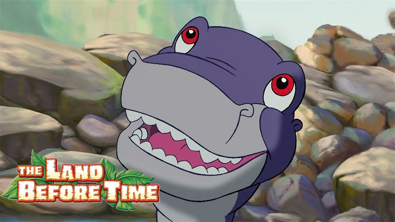 Chomper saves the day! 🦖 | FULL EPISODE | The Land Before Time - YouTube