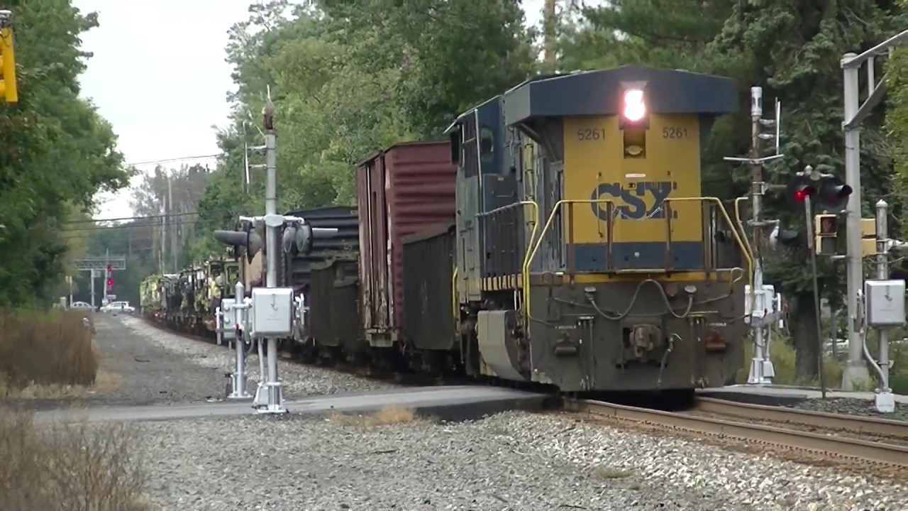 Railroad MoW Equipment on the Move! - YouTube