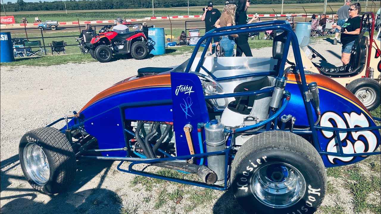 Meet the driver of the #25 midget Randy Maples - YouTube