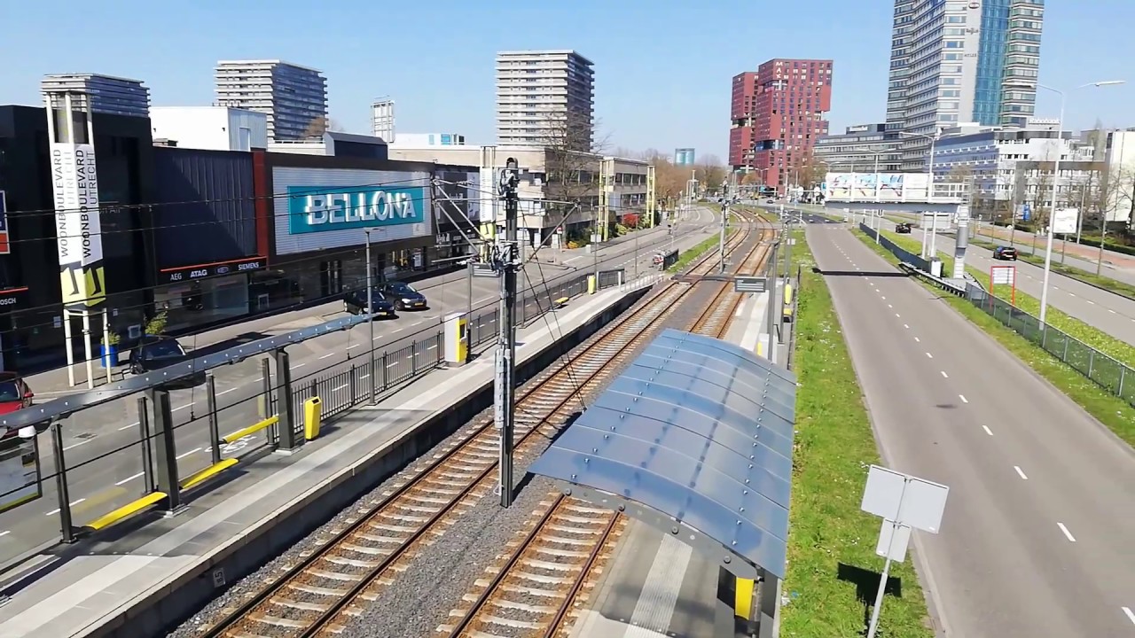 Tramhalte Kanaleneiland Zuid in Utrecht NL #Sebastramhaltes #19 - YouTube
