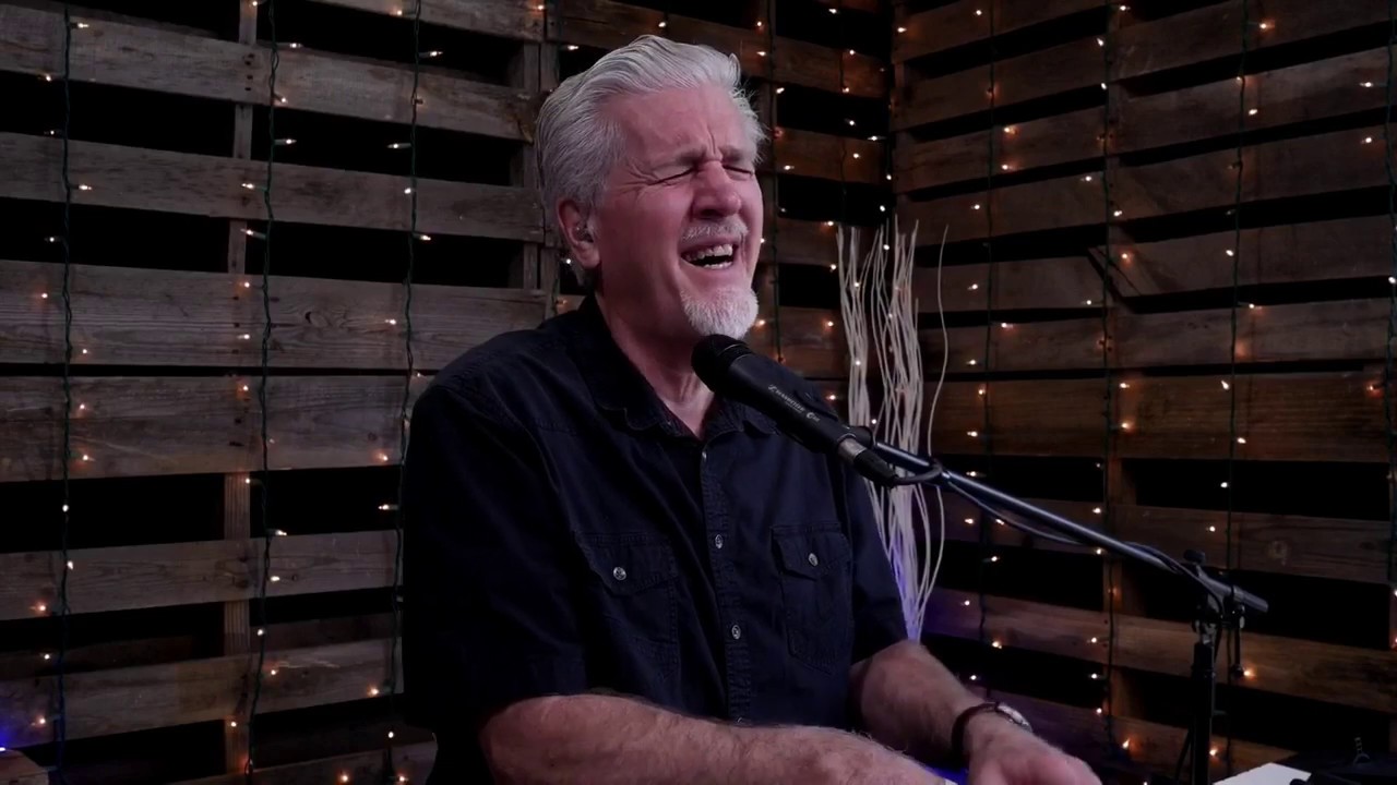 KENT HENRY | WORSHIP WEDNESDAY 1-01-20 | CARRIAGE HOUSE WORSHIP - YouTube