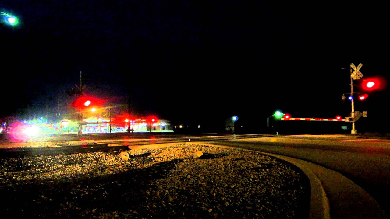 BNSF 7307 East Mazon - YouTube