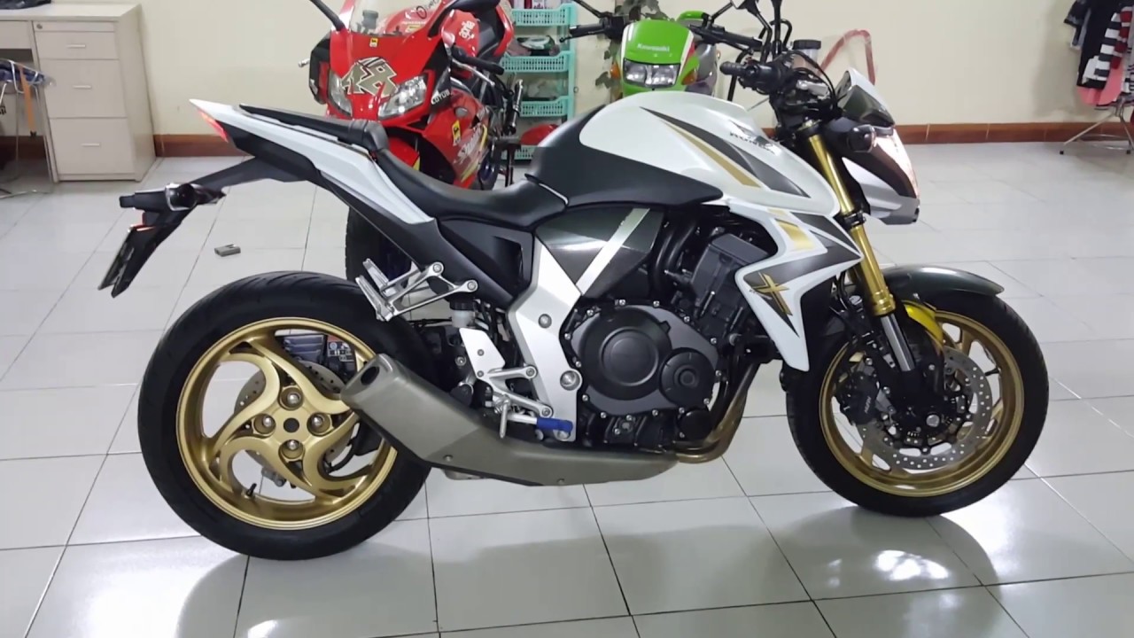 HONDA CB1000R EXTREM 2015 leng keng - YouTube