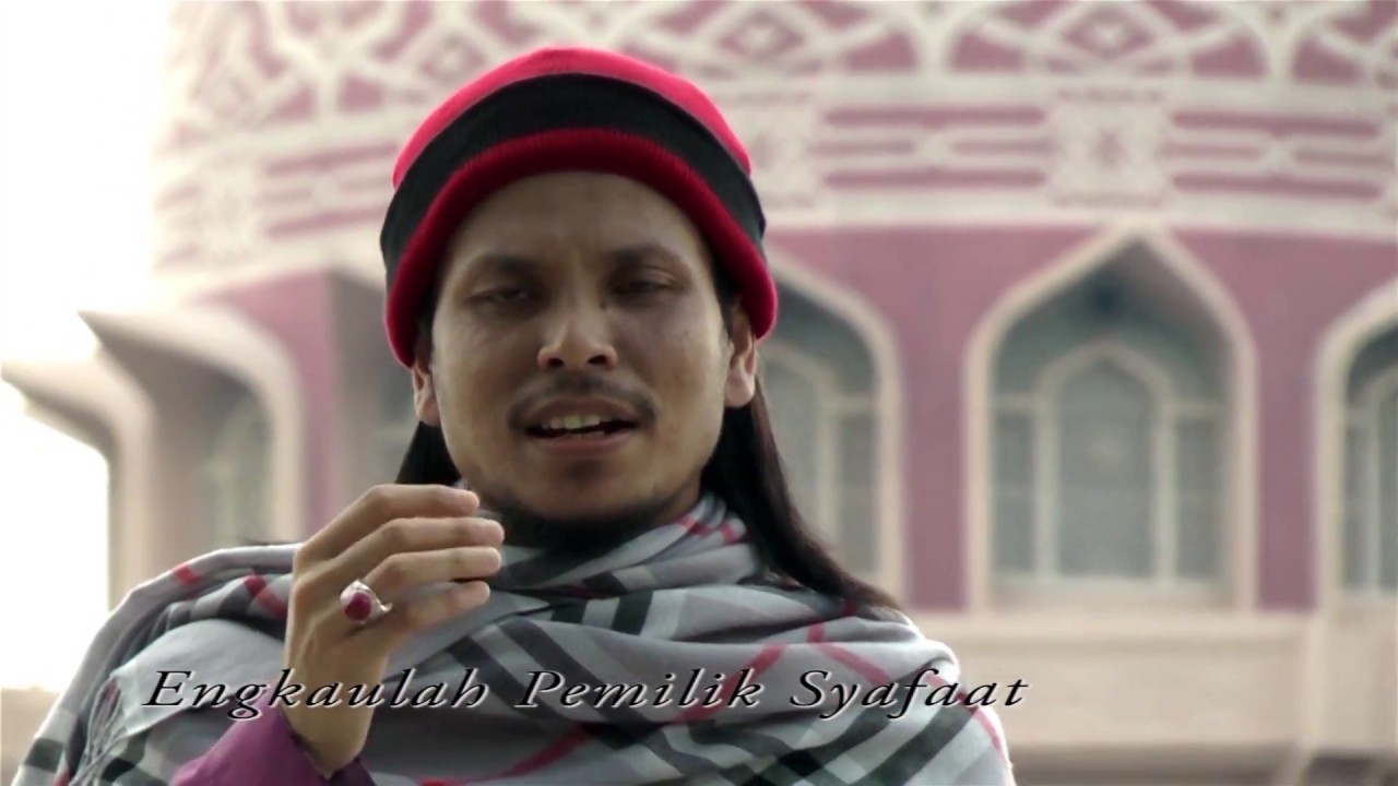 Muhmmad As Suhaimi - ISHFA'LANA YA RASULULLAH [Official Video Clip ...