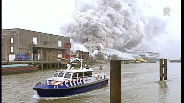 7 minuten 2016 - 20 jaar na CMI-brand Keilehaven - YouTube