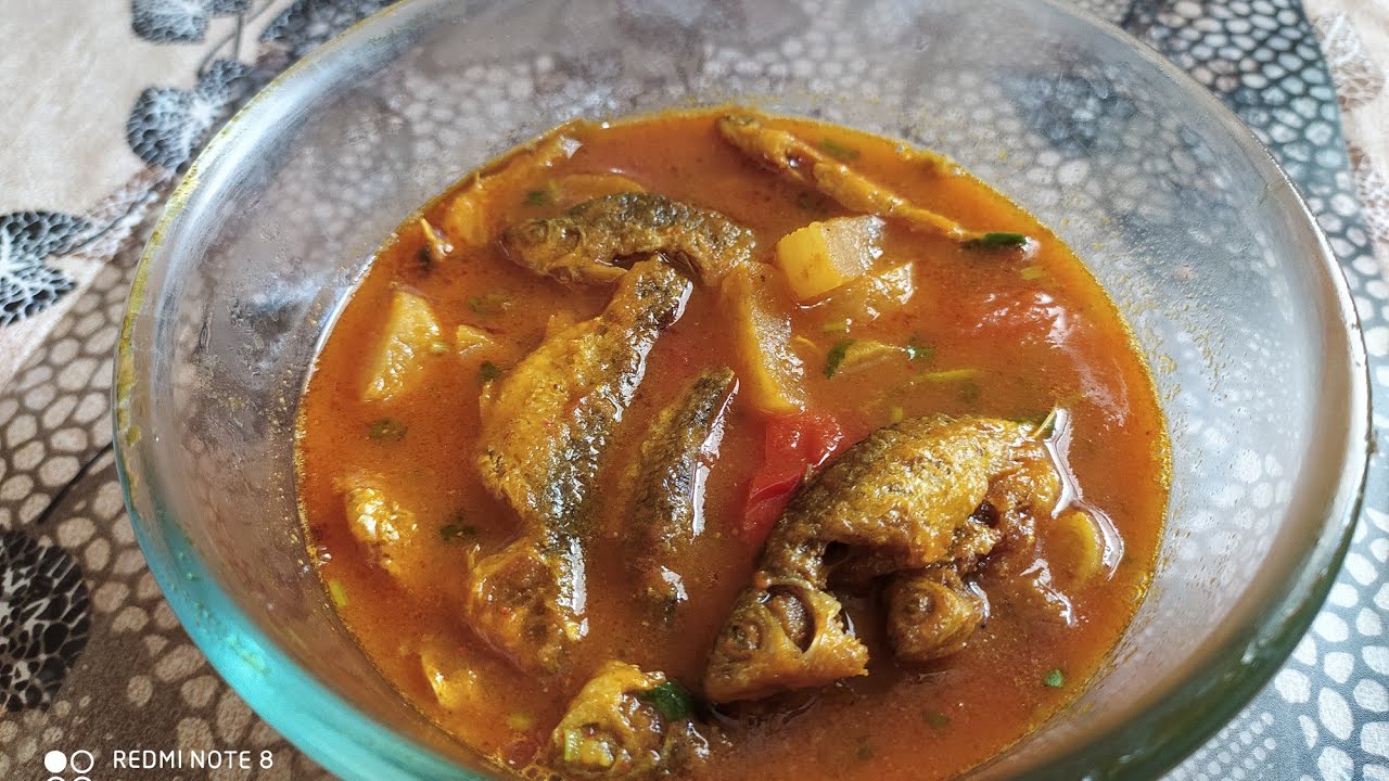 Puti mach recipe || mulo diye puti mach chorchori (মূলো দিয়ে পুটি মাছ ...