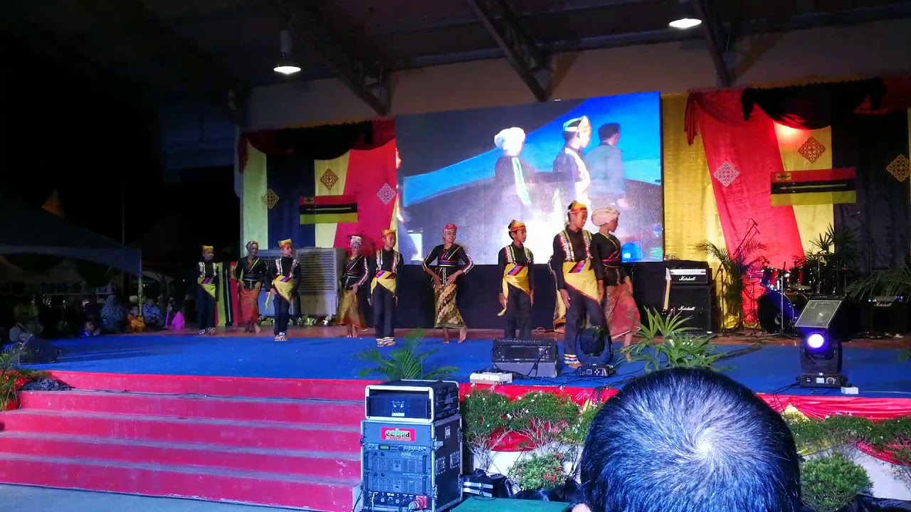 Mengalai abai pontian fico fgv dancers ,pesta damas sabah 2017 - YouTube
