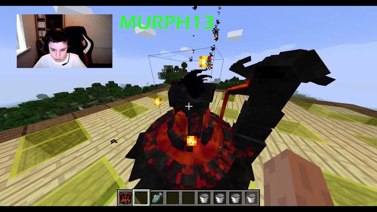 Hatching a baby Skrill Dragon! - YouTube