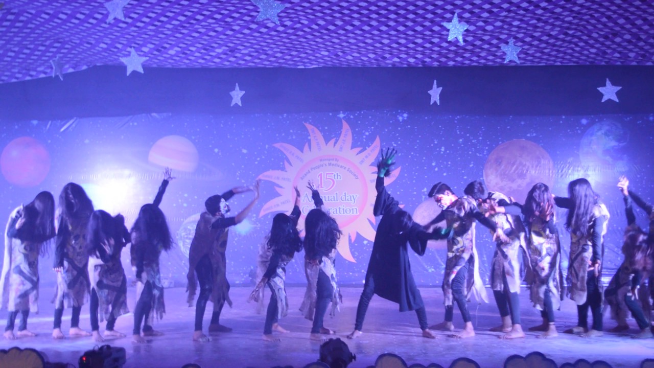 Horror dance - YouTube