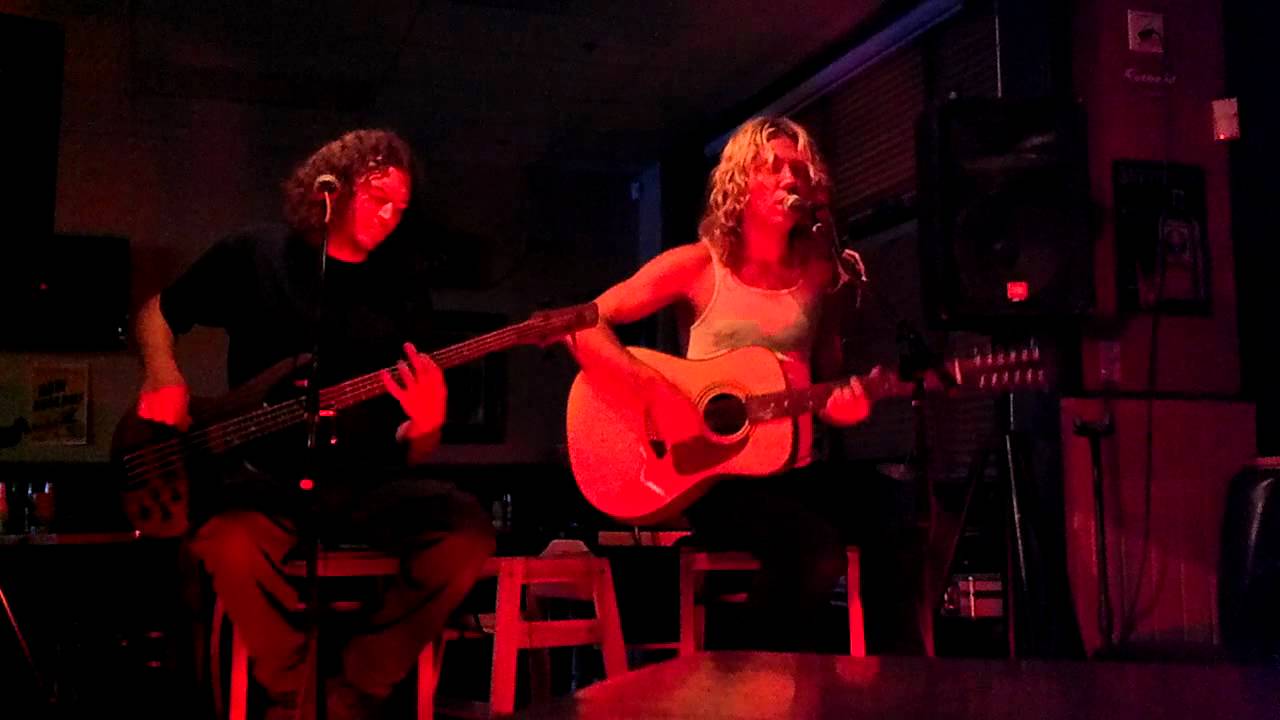 The Blackmoods - Third Rate Romance - YouTube