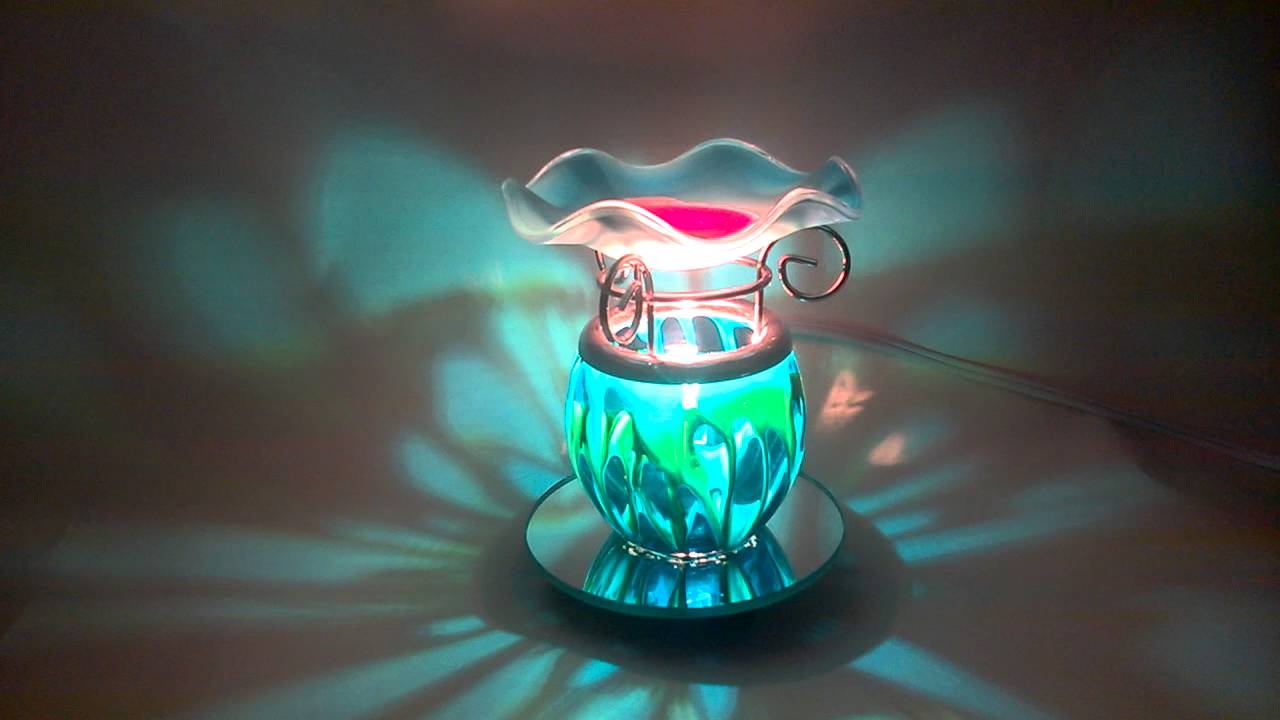 Beautiful Blue Electric Scented Essential Oil Wax Warmer/Night Light ...