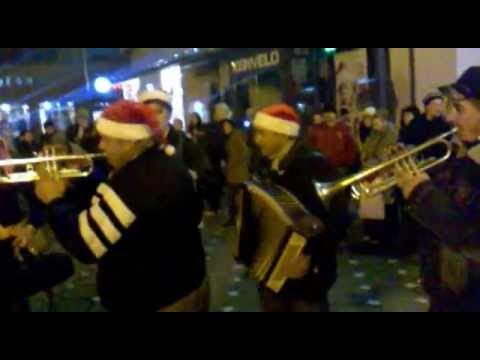 o caprita din bacau a facut senzatie in centru timisoarei - YouTube