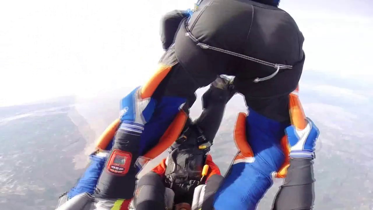 Three people fall from plane! - YouTube