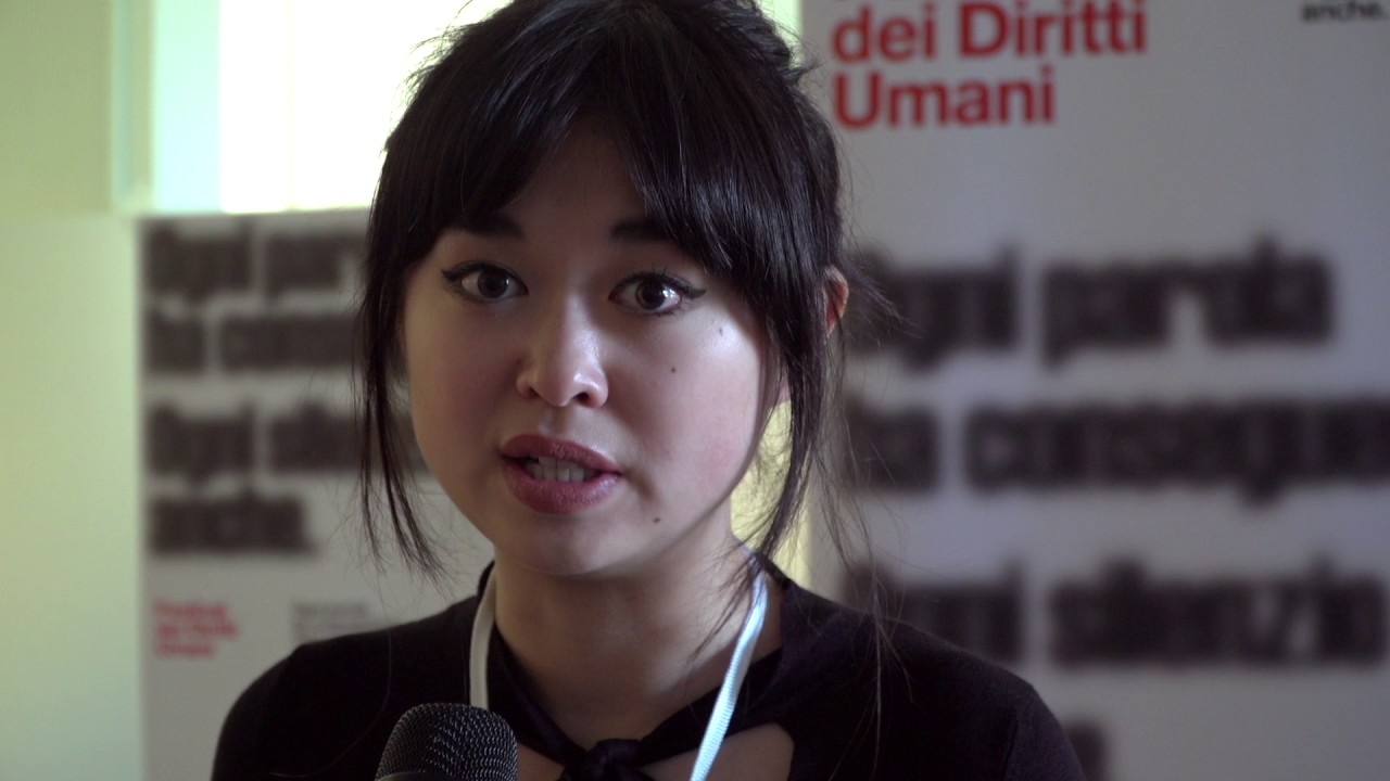 Intervista a: Angela Gui - YouTube