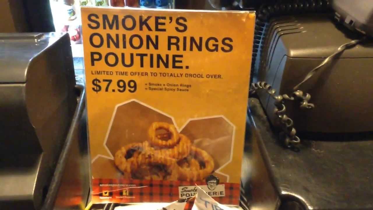 #100 Onion Rings Poutine オニオンリングプティン at Smoke's Poutinerie - YouTube