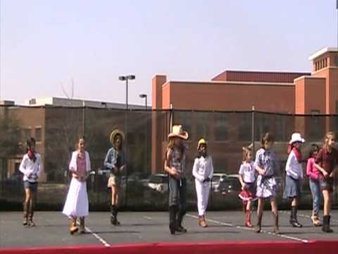 Jennifer Lynh, Dance at Cookie Joe's - YouTube