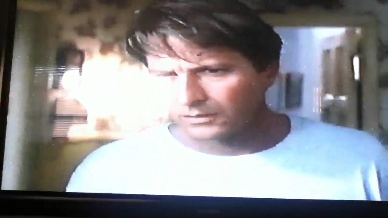 Opening to rocko's modern Christmas 1997 VHS - YouTube