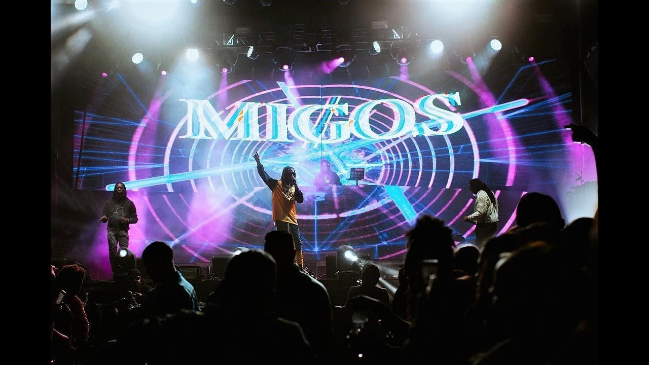 Migos Live Performance Malaluna Fest in SA 2017 - YouTube