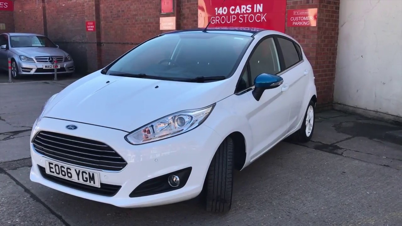 Closer Look: Ford Fiesta Zetec White Edition - YouTube