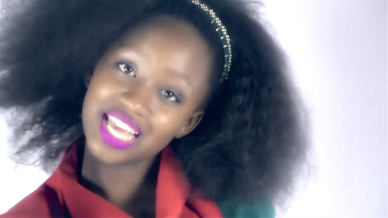 Hugo - Merry Christmas VEVO - YouTube